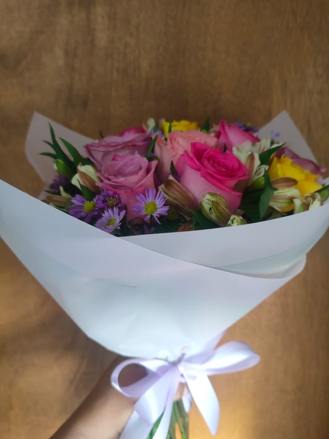 Bouquet de 12 Rosas de Colores BQ12C - Florería Briceida - Cd. Obregón ...